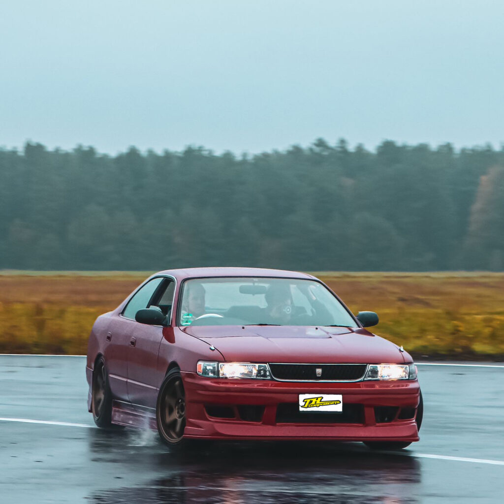 TOYOTA CHASER JZX90 FRONT BUMPER - TH Components